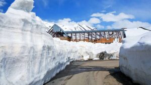 How to Plan a Trip to Rohtang Pass: Permits, Best Time, Costs & Travel Tips