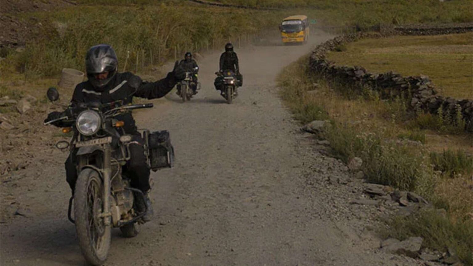 Shinkula Pass Complete Travel Guide (2025): Altitude, Route, Weather ...