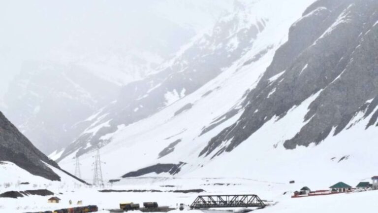 Shinkula Pass Complete Travel Guide (2025): Altitude, Route, Weather ...